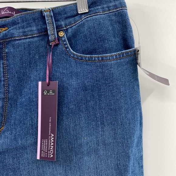 Gloria Vanderbilt | Jeans | Gloria Vanderbilt Amanda Slimming Tapered ...